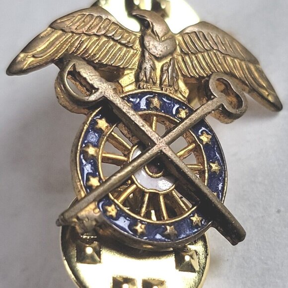 Accessories | Vintage Us Army Quartermaster Rank Brass Eagle 13 Stars ...